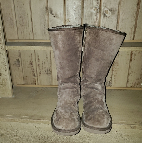 UGG | Shoes | Ugg Tall Suede Brown Leather Boots With Zippers Size 9 | Poshmark